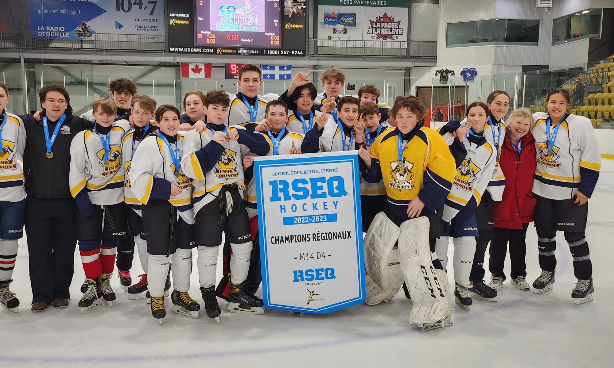 Hockey Contact physique (sans mise en échec) – RSEQ